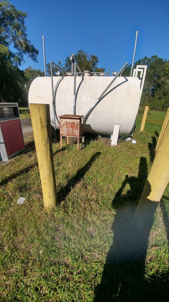 SOLD - 5,000 Gallon Above-ground Fuel Storage Tank UL142 (#170759)