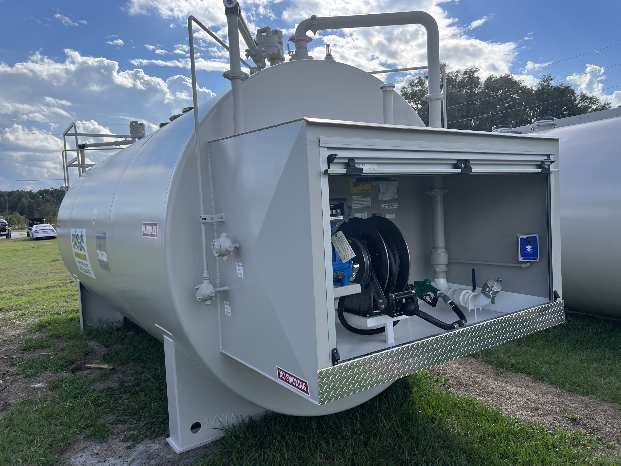 SOLD - Commercial Fleet: 6,000 Gallon UL2085 Fireguard Tank (21097)